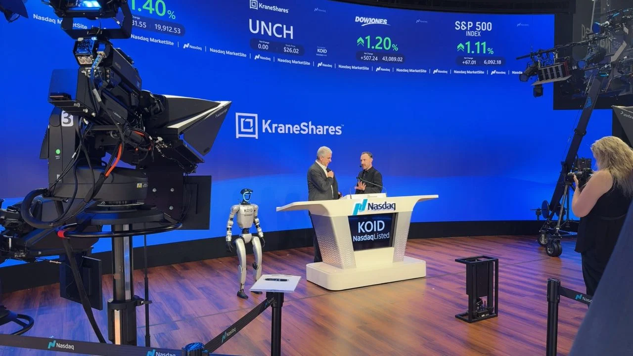 OpenMind | Open Source AI Robot Operating System | OM1 + FABRIC